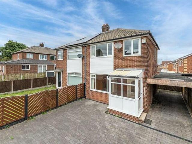 3 Bedroom House Leeds Leeds LS98834343