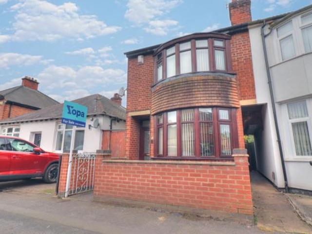 3 Bedroom House Leicester Leicester 99895246