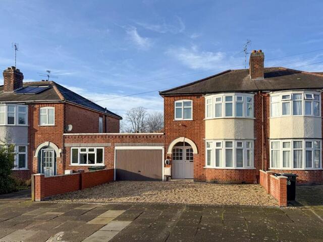 3 Bedroom House Leicester Leicestershire LS98477325
