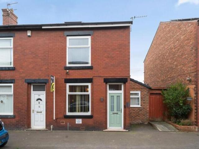 3 Bedroom House Leigh Wigan LS101676284