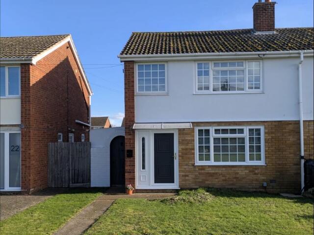 3 Bedroom House Little Paxton Cambridgeshire LS99029523