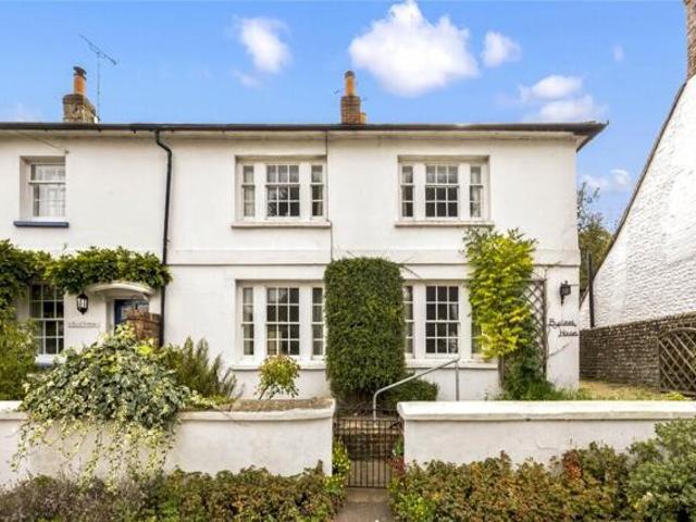 3 Bedroom House Littlehampton West Sussex 98765883