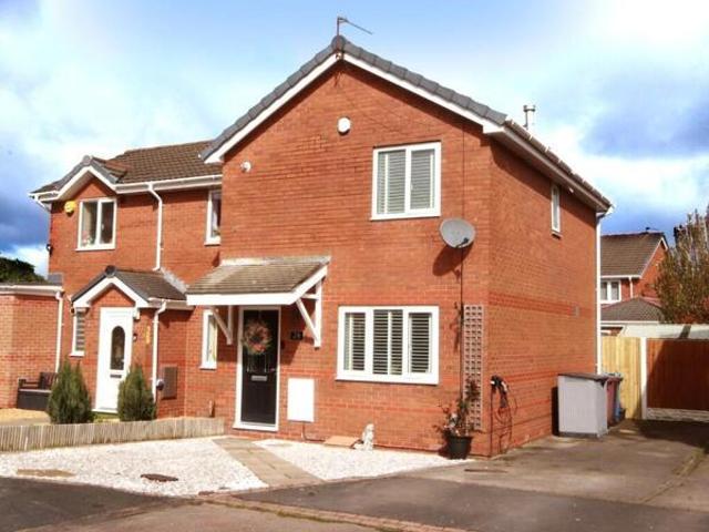 3 Bedroom House Liverpool Knowsley 101231906