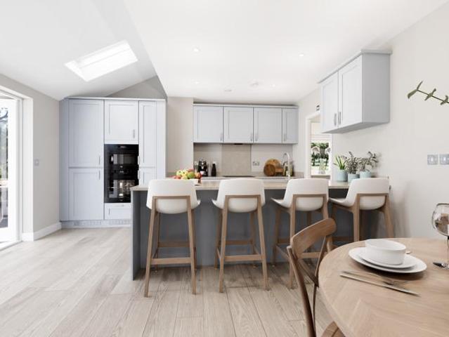 3 Bedroom House Lichfield Staffordshire 99952371