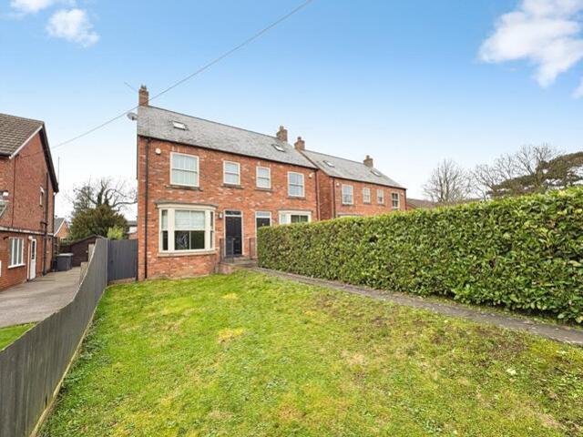 3 Bedroom House Lincoln Lincolnshire 101200032