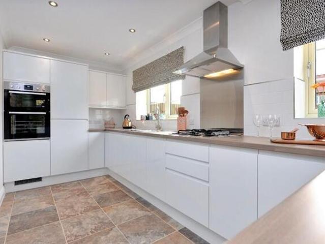 3 Bedroom House Lincoln Lincolnshire 99608486