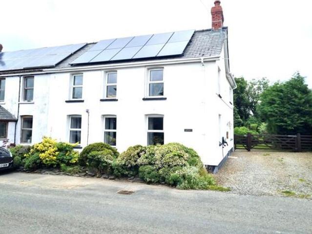 3 Bedroom House Llanfyrnach Pembrokeshire LS100615221