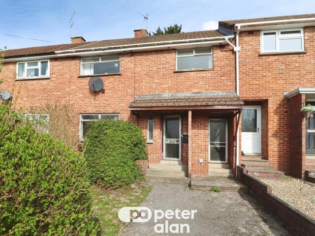 3 Bedroom House Llanishen Llanishen LS100456285