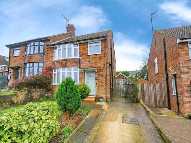 3 Bedroom House Luton Luton 98930102