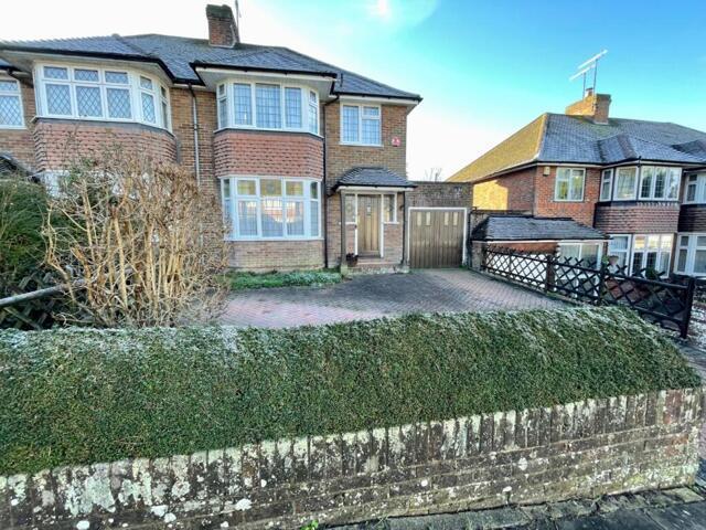 3 Bedroom House Luton Luton 99092463