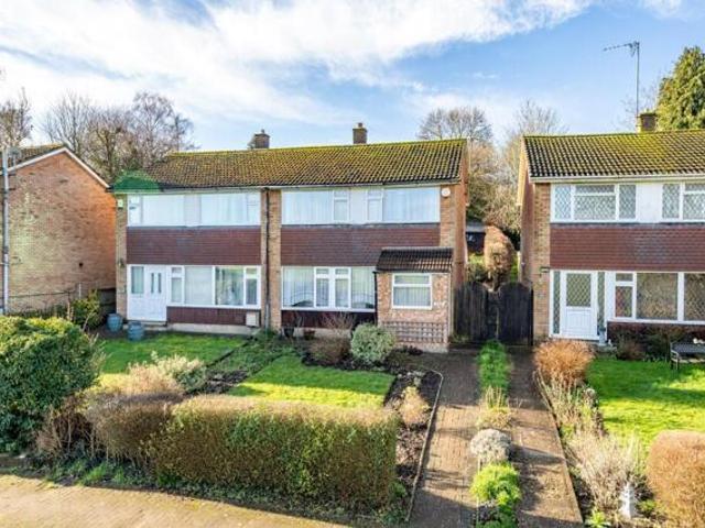 3 Bedroom House Luton Luton LS100541301