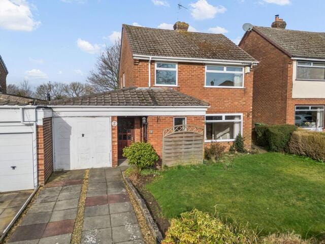 3 Bedroom House Moore Warrington 100316947
