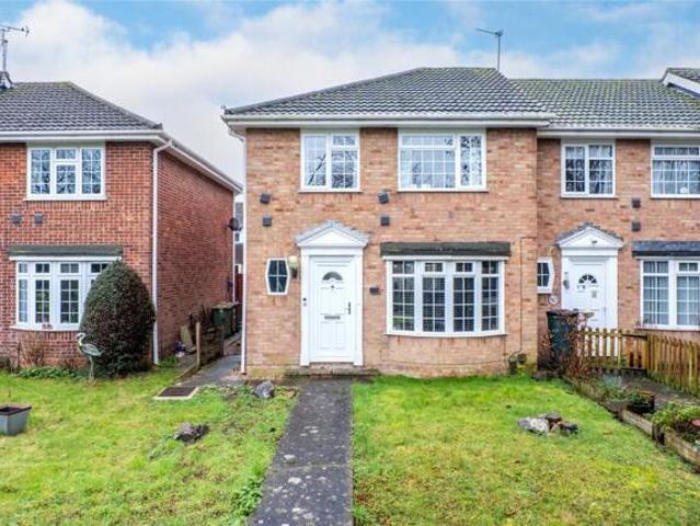 3 Bedroom House Maidstone Kent 99345148