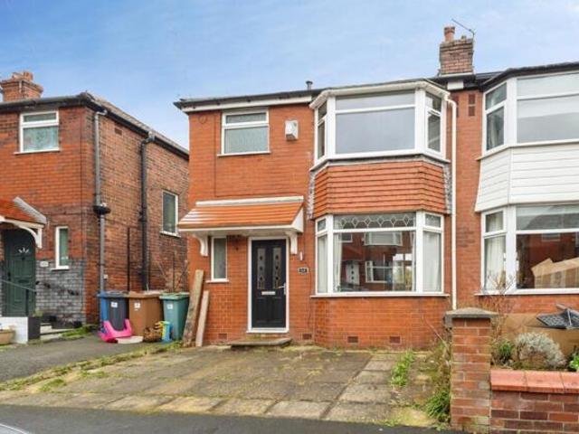 3 Bedroom House Manchester Tameside 100685049