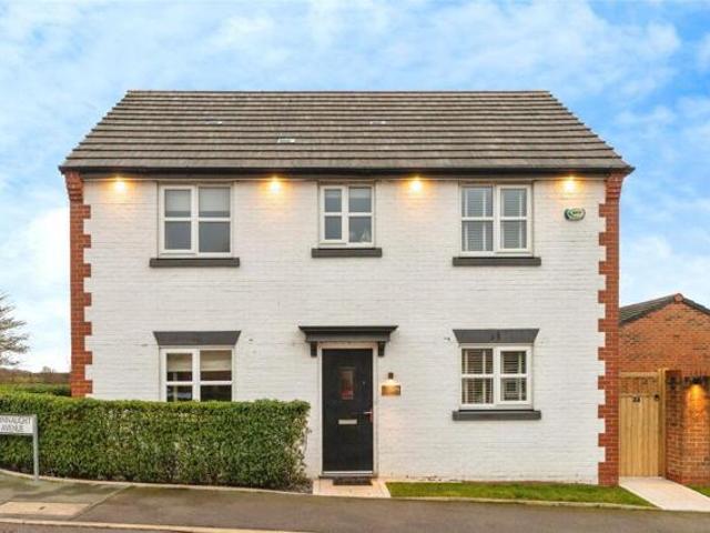 3 Bedroom House Manchester Bury LS99029323