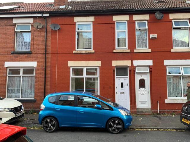 3 Bedroom House Manchester Greater Manchester 100052704