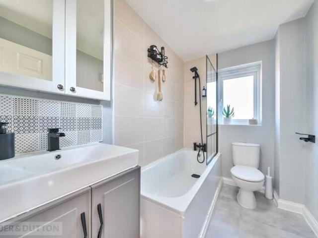 3 Bedroom House Manchester Greater Manchester LS101168203