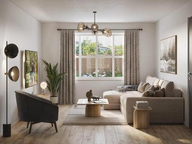 3 Bedroom House Manningtree Essex LS100132210