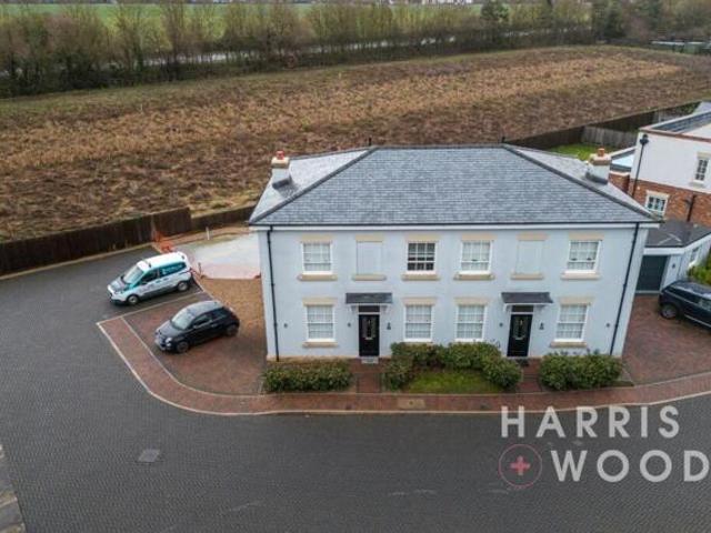 3 Bedroom House Manningtree Essex LS101379109