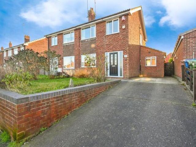 3 Bedroom House Mansfield Nottinghamshire 98577957