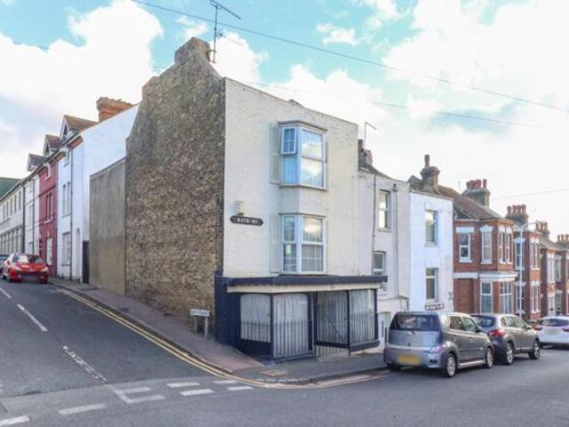 3 Bedroom House Margate Kent LS100614985