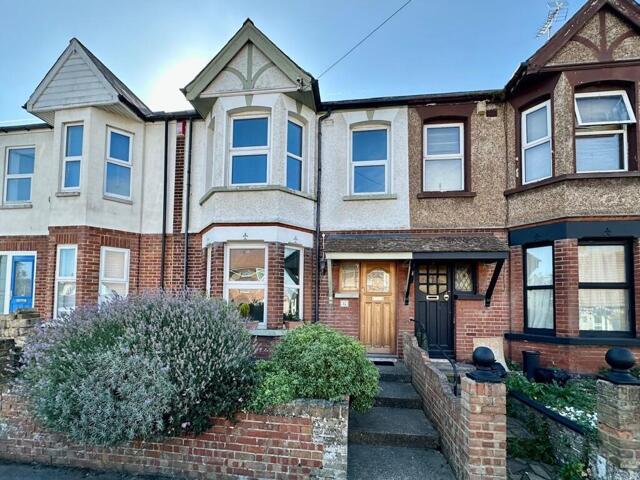 3 Bedroom House Margate Kent 99642046