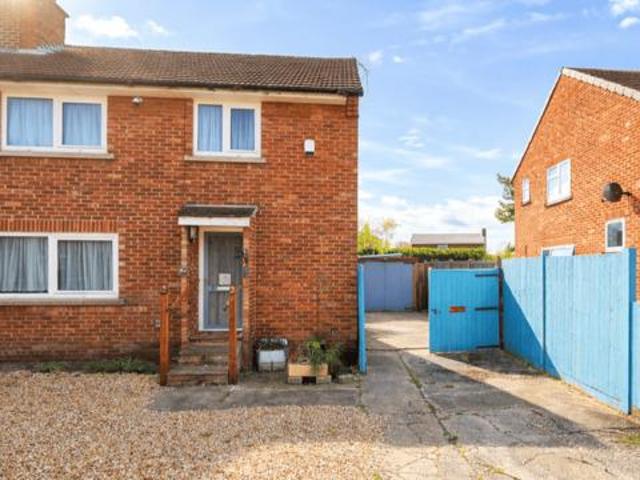 3 Bedroom House Market Deeping Lincolnshire 100953447