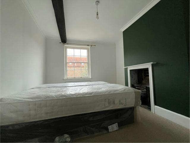 3 Bedroom House Marlborough Marlborough LS74068857