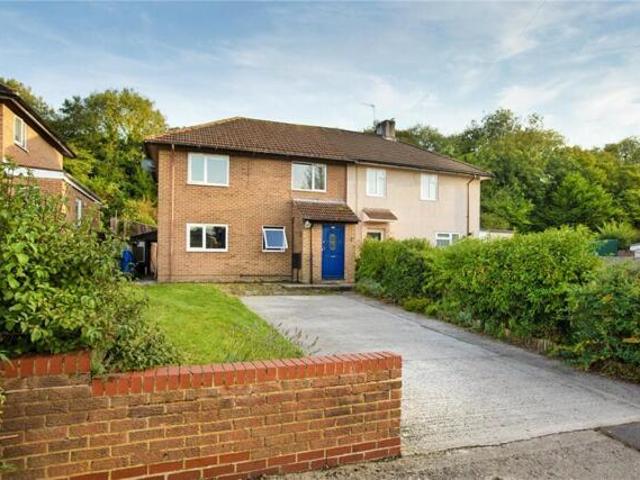 3 Bedroom House Marlborough Wiltshire 101955432