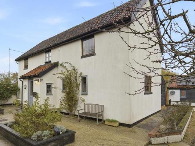 3 Bedroom House Mellis Mellis 100787043