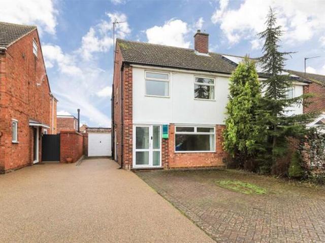 3 Bedroom House Milton Milton 100649390
