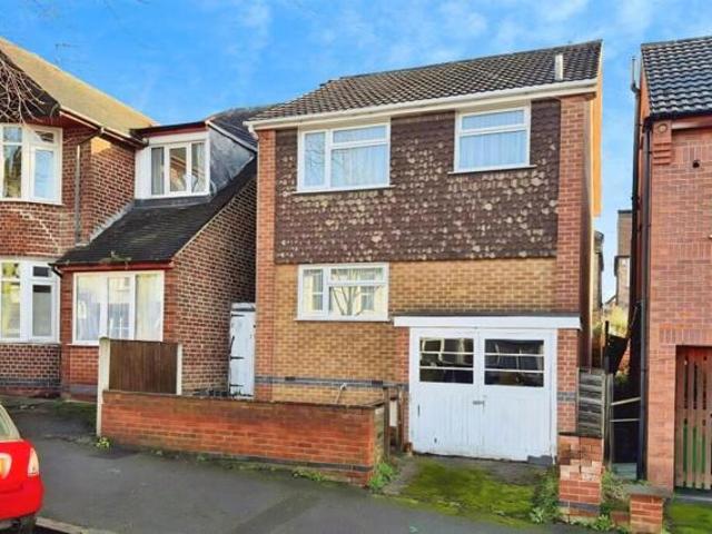 3 Bedroom House Nottingham Nottingham LS100456854