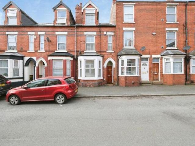 3 Bedroom House Nottingham Nottingham LS100733639