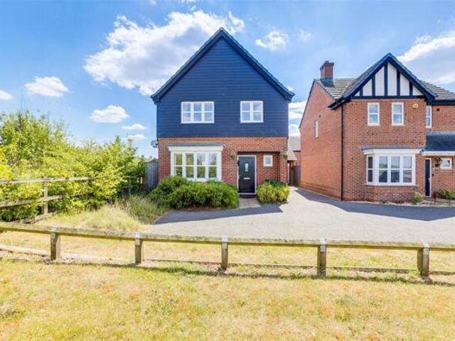 3 Bedroom House Nottingham Nottingham 98649106