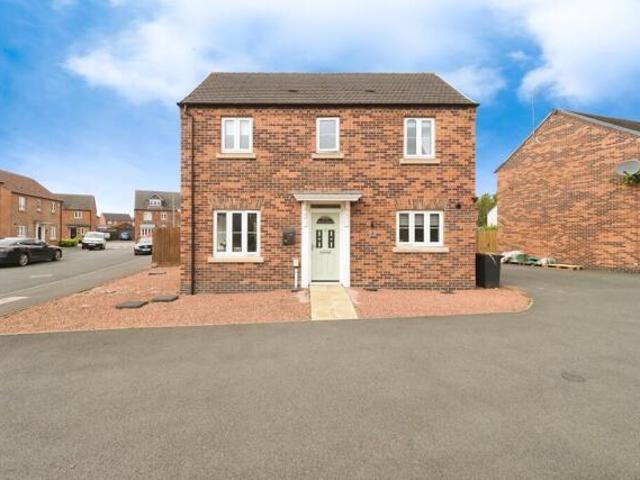 3 Bedroom House Nottingham Nottinghamshire 100648806