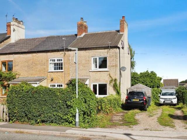3 Bedroom House Nottingham Nottinghamshire 98649296
