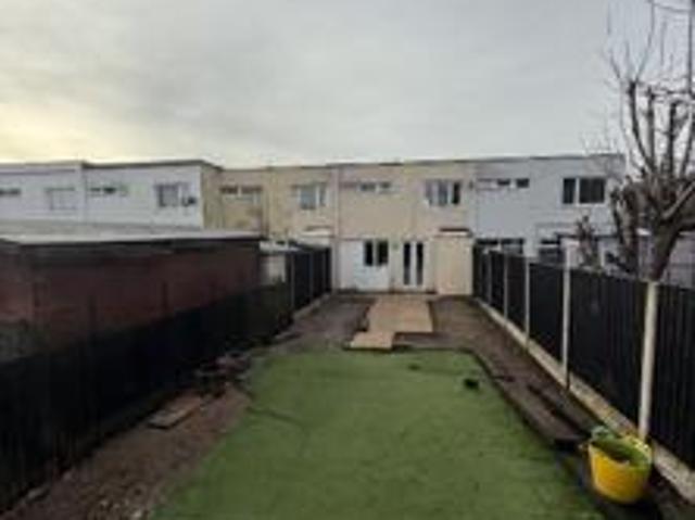 3 Bedroom House Nottingham Nottinghamshire 99161845