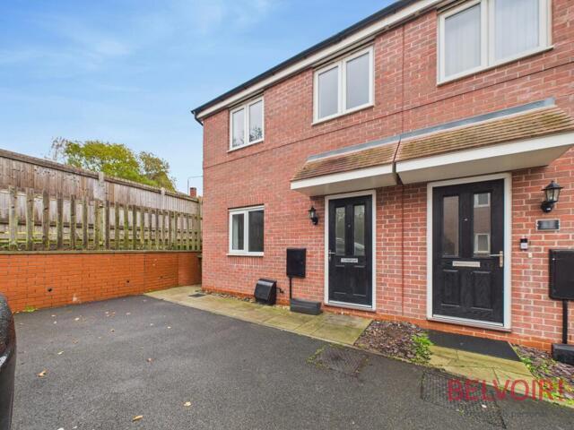 3 Bedroom House Nottinghamshire Nottinghamshire 98834476
