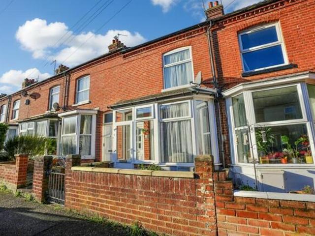 3 Bedroom House Norfolk Norfolk 98834444