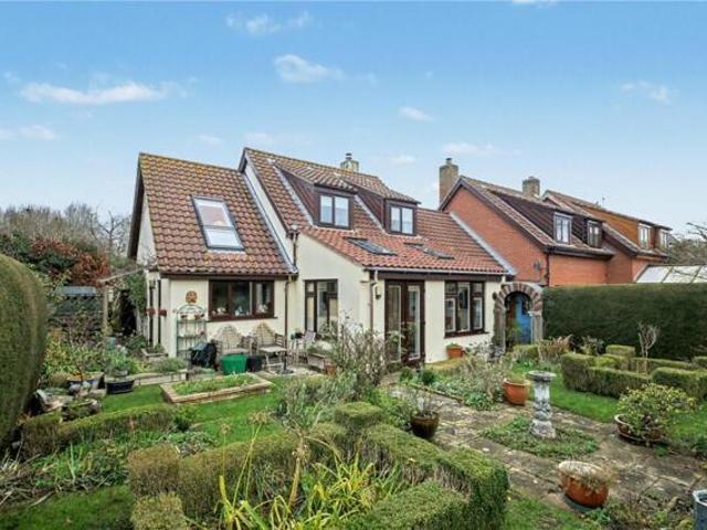 3 Bedroom House Norwich Norfolk 98835010