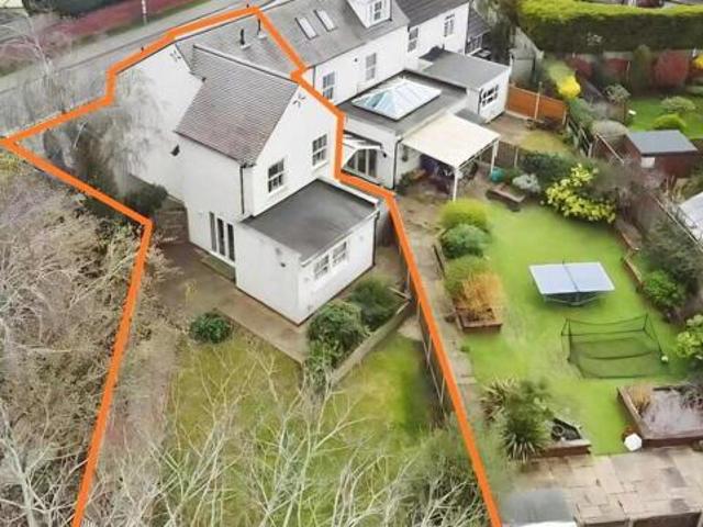 3 Bedroom House Norton Dudley 100881701