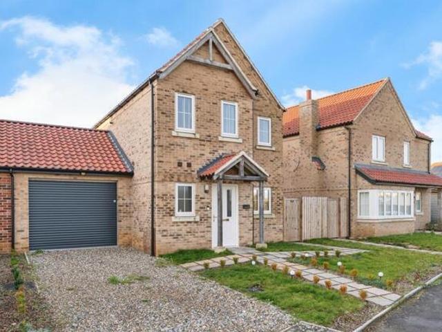 3 Bedroom House Northwold Norfolk 100398311
