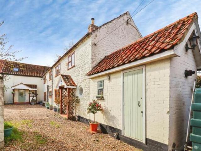 3 Bedroom House Northwold Norfolk 101059781