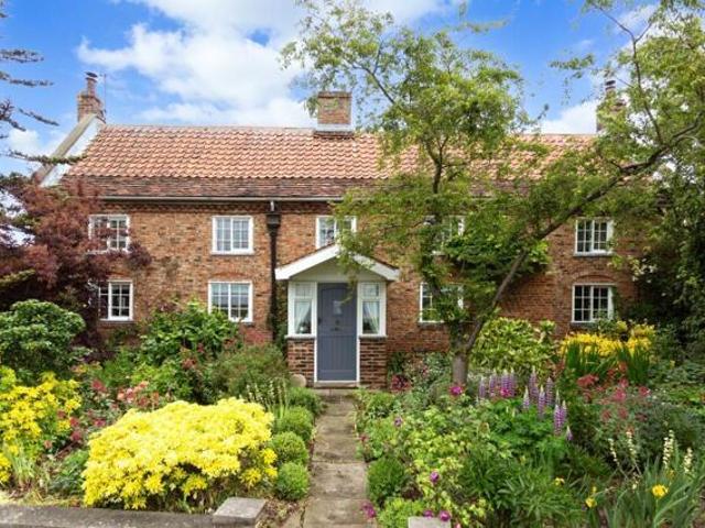 3 Bedroom House North Yorkshire North Yorkshire 99475710