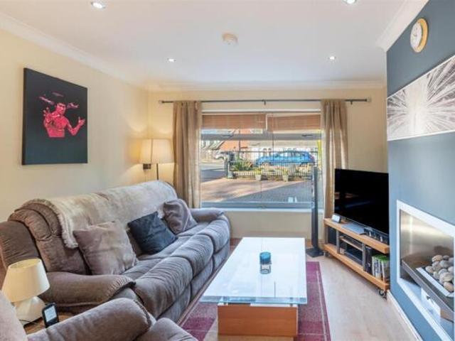 3 Bedroom House North Yorkshire North Yorkshire LS100366172