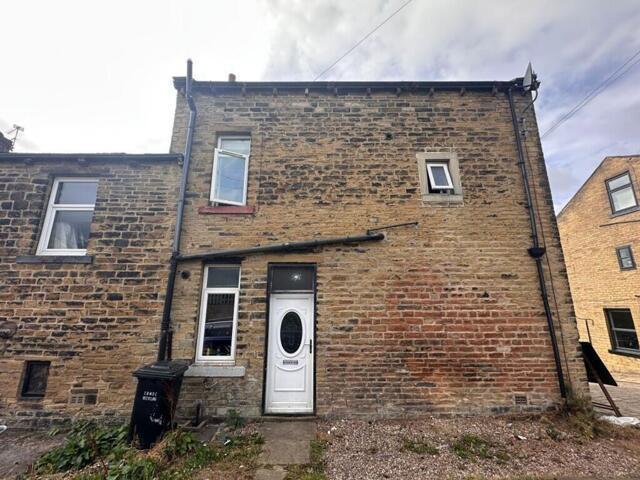 3 Bedroom House North Yorkshire Calderdale LS100366248