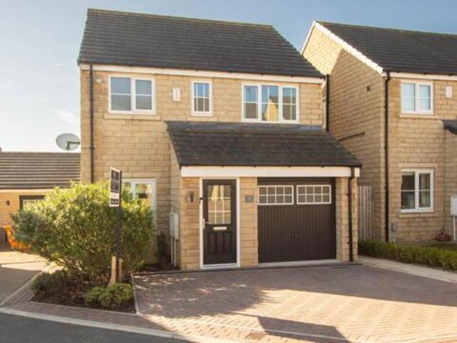 3 Bedroom House North Yorkshire Wakefield 101677309