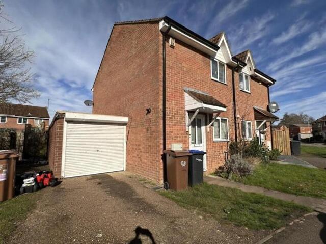 3 Bedroom House Northampton Northamptonshire 100578924