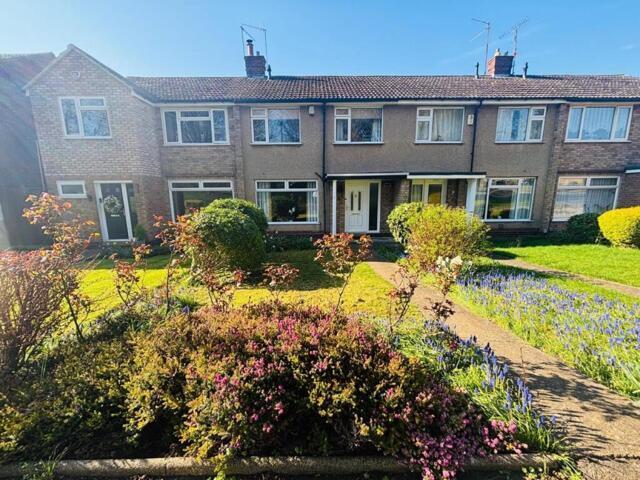 3 Bedroom House Northampton Northamptonshire 101678666