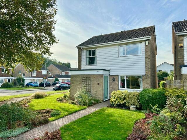 3 Bedroom House Northampton Northamptonshire NORTHAMPTON NN2 86120463
